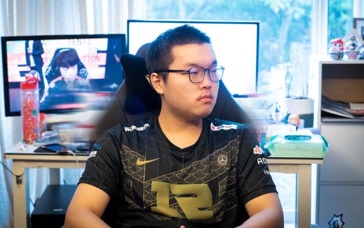 MSI突发报点事件！RNG草丛蹲伏EG，现场观众大叫，遭LPL观众怀疑 - 知乎