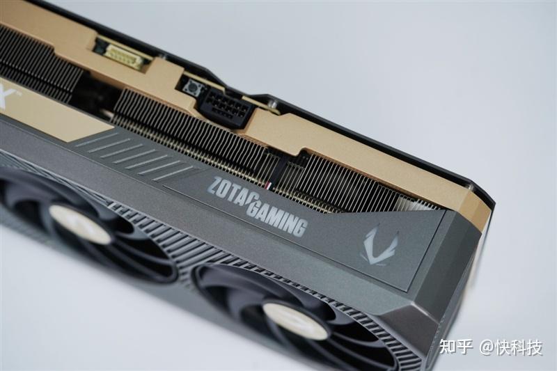 索泰RTX 5090D SOLID OC显卡评测：DLSS 4加持 无敌就是这么寂寞 - 知乎