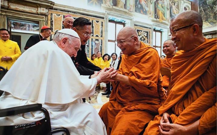 Friendship between two traditional religions - 知乎