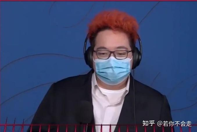 不愧是大聪明！Lwx失利后首播泄露聊天记录：FPX解散，我跑路了 - 知乎