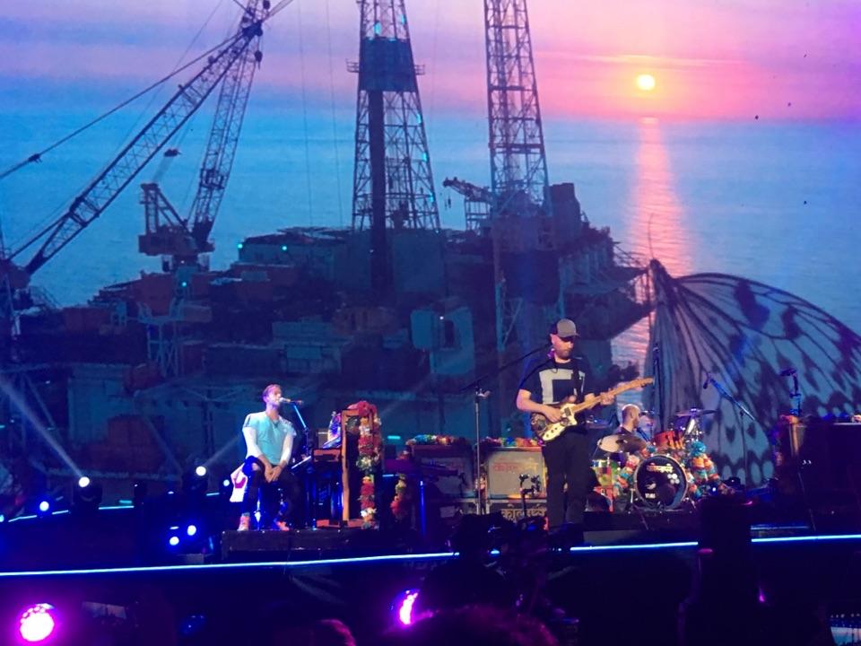 现场听Coldplay的演唱会是一种什么体验？ - 知乎