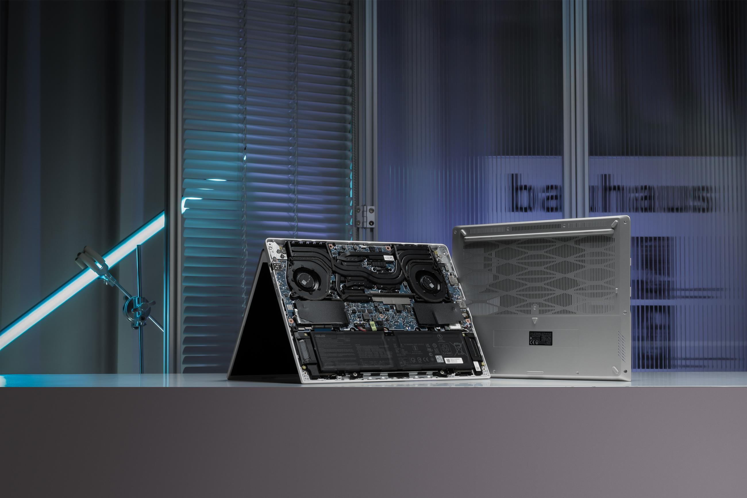 高性能轻薄本新王登基：AMD 锐龙 AI 300 + RTX 5060 的华硕天选 Air 2025