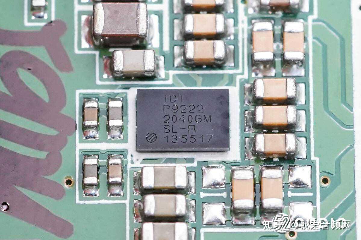 2023 TWS耳机充电盒电源管理芯片拆解汇总丨SoC单芯片方案成为市场主流 - 知乎