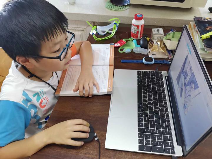 Python 03 循环（while True:）语法 - 知乎