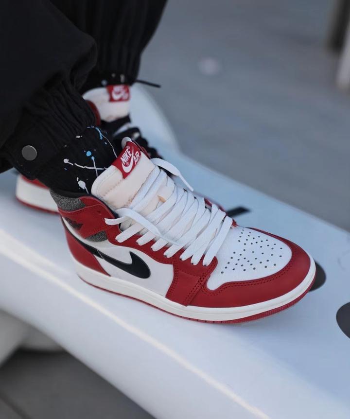 全新AJ1芝加哥做旧真假如何区分，一篇教你快速辨别真伪！ - 知乎