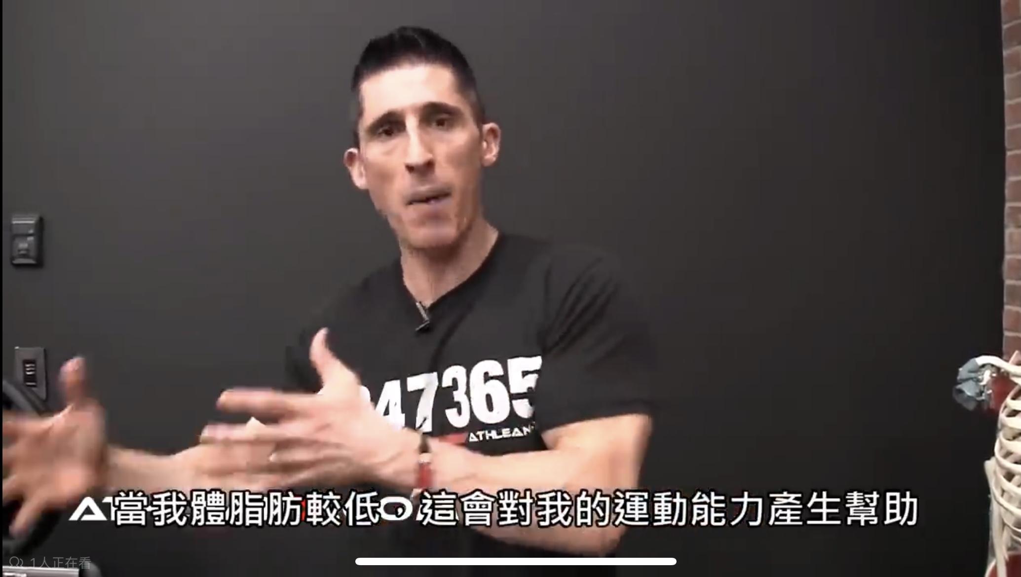 杰夫Jeff Cavaliere的肌肉为什么看起来不如其他的网红大？ - 知乎