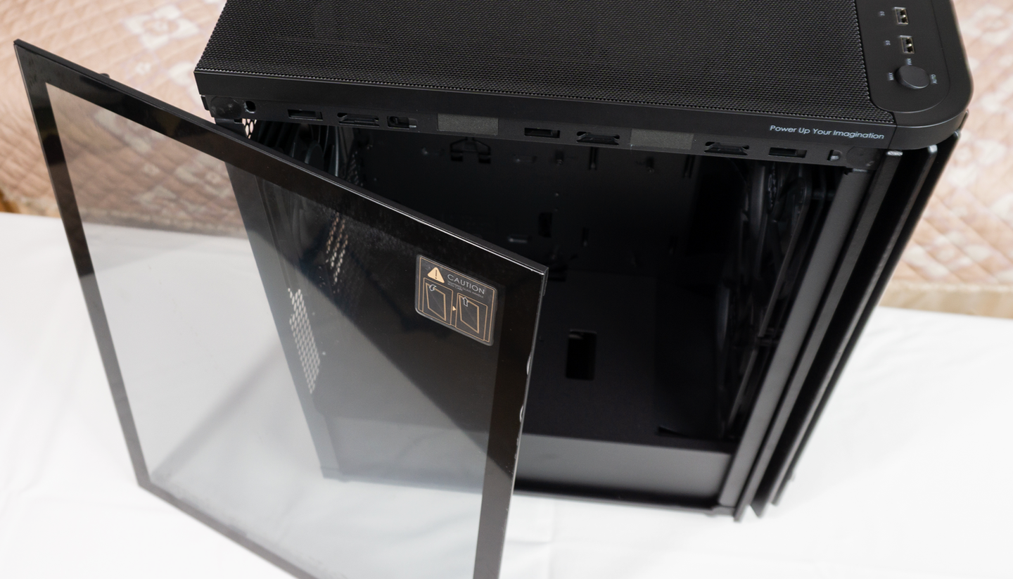 华硕ProArt PA401机箱好用吗？装机体验如何？ - 知乎