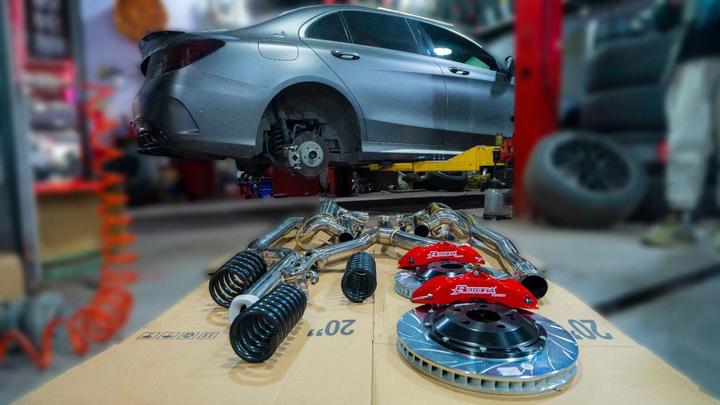 奔驰C260L/W205改装升级Rotora刹车 - 知乎