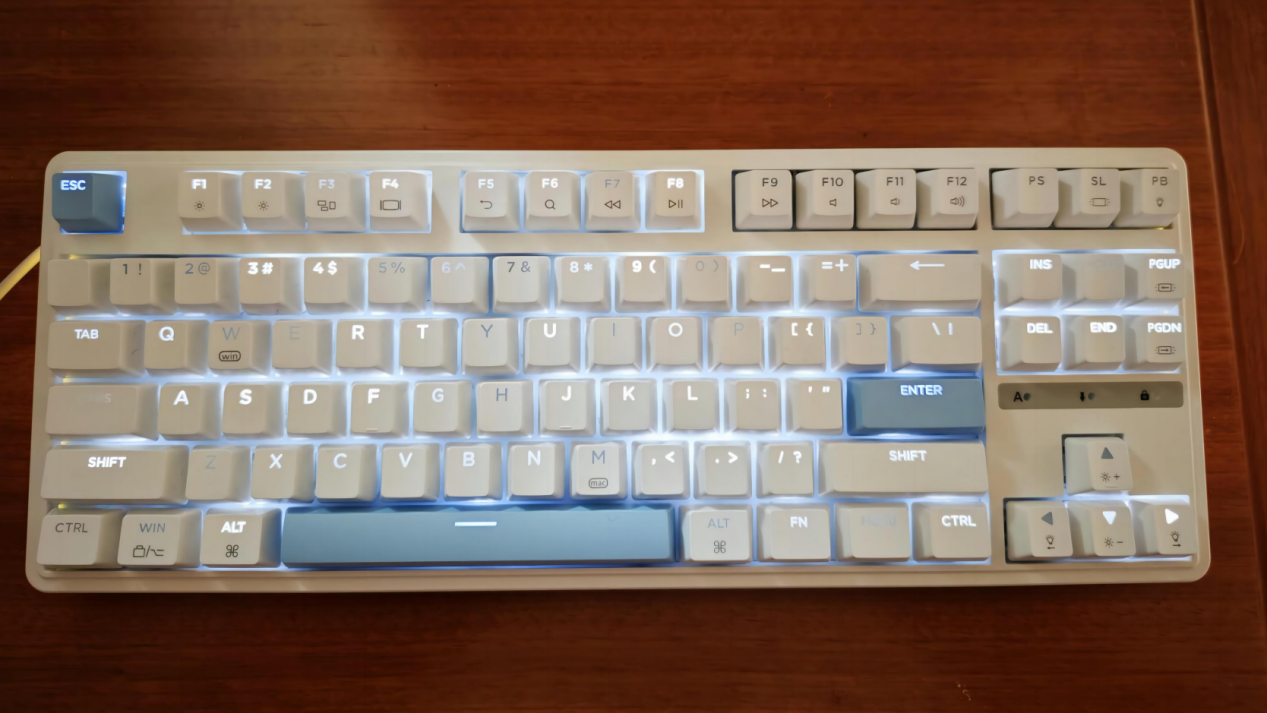 国产厂商真的太能卷了 京东京造J87背光茶轴键盘体验报告 - 知乎