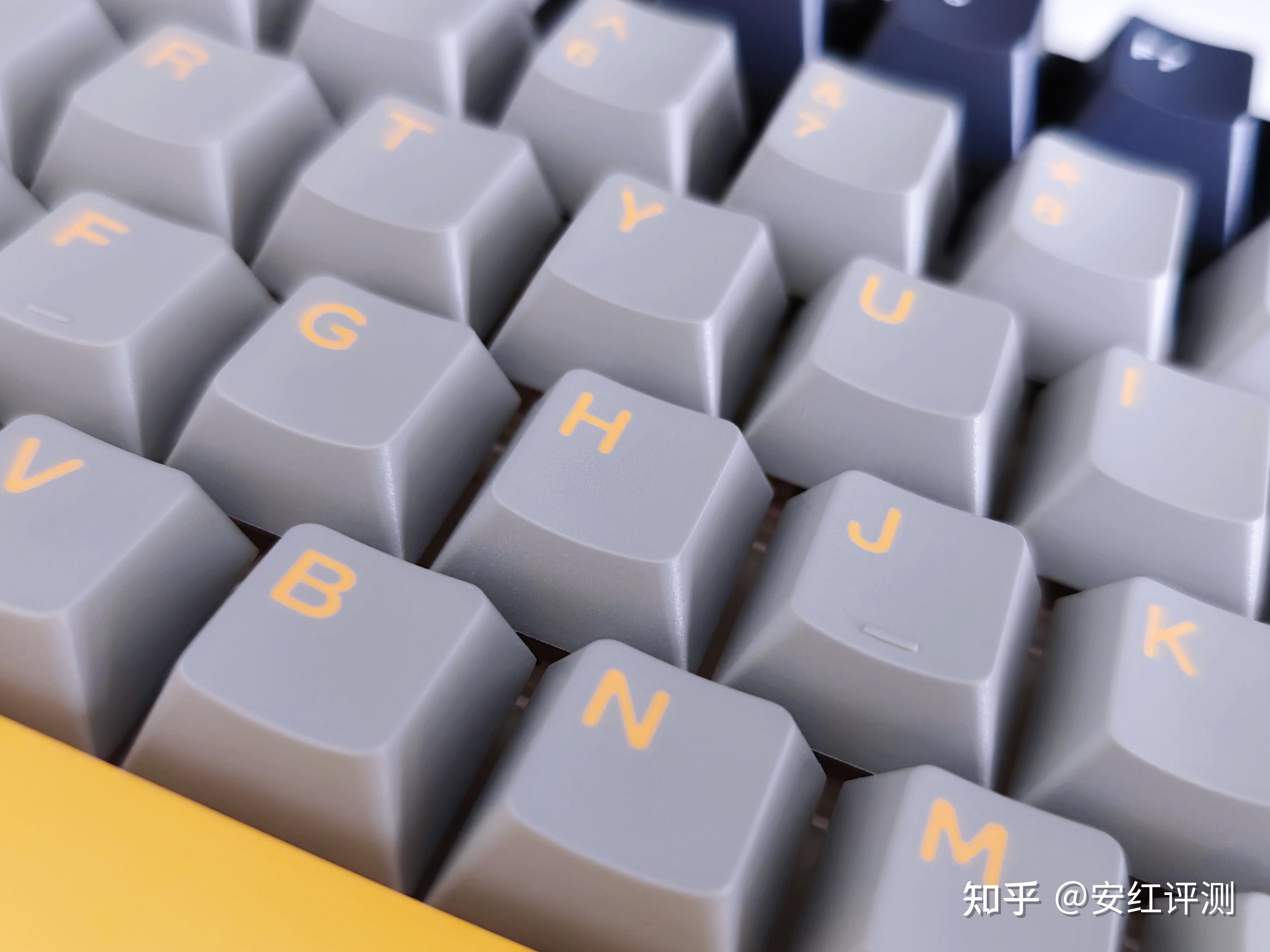 触控大屏加持，狼蛛L99带您解锁机械键盘新形态 - 知乎