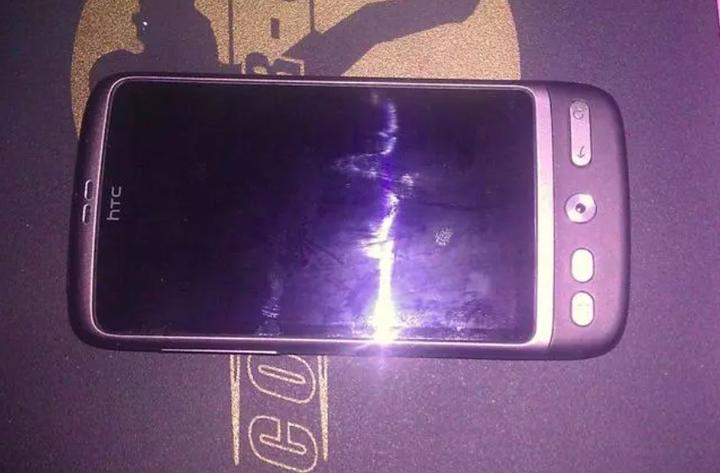 曾经地表最强的HTC手机，刷上MIUI，流畅度原地起飞 - 知乎