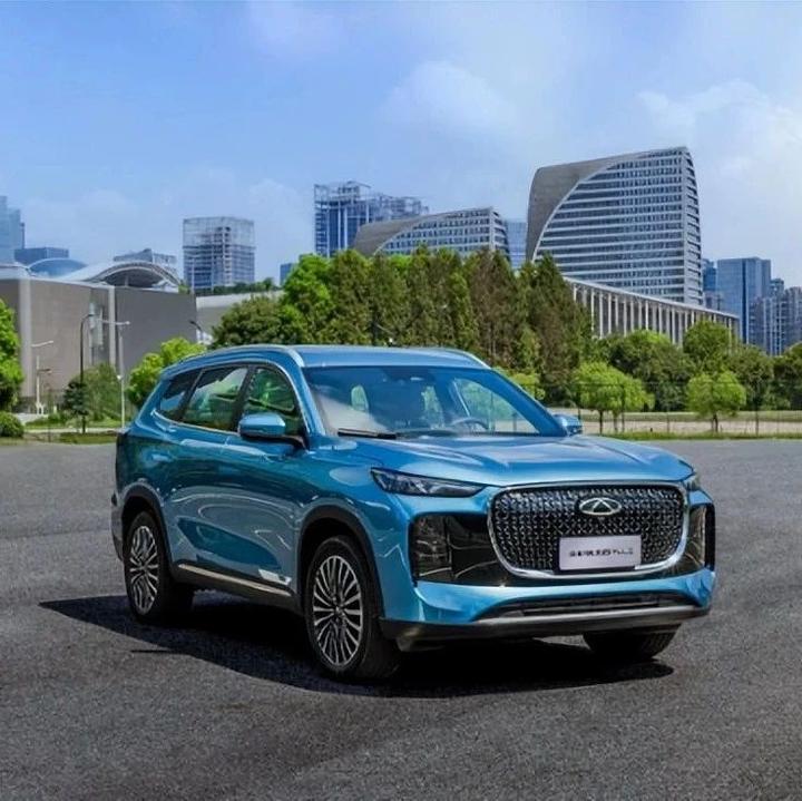 10万元入门级SUV，从纯参数角度来看，选吉利博越L还是瑞虎8Plus? - 知乎