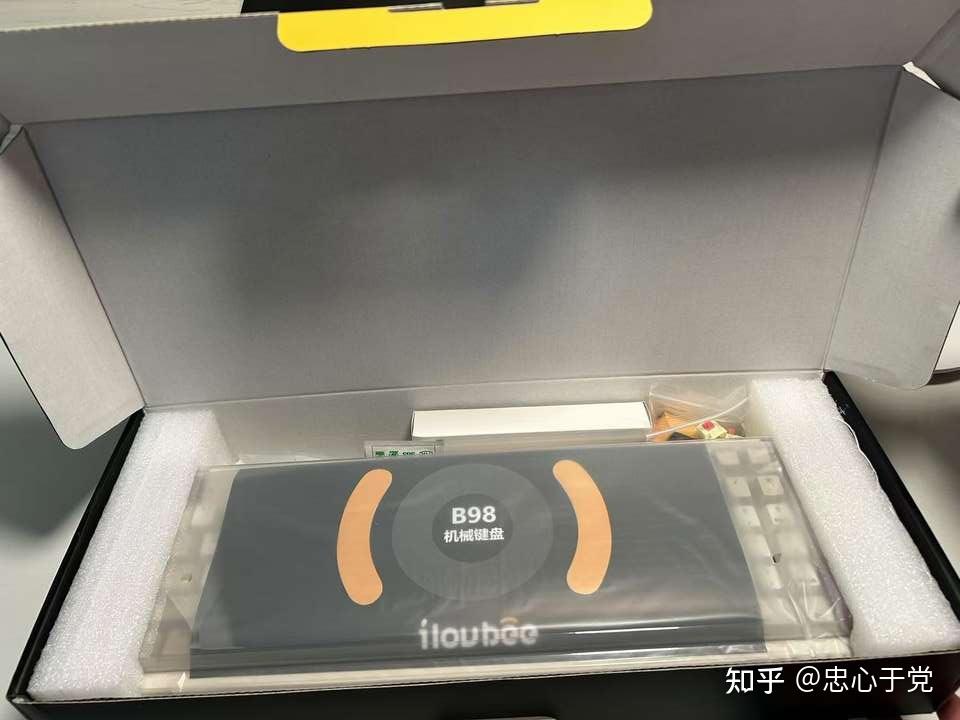 ilovbee B98 客制化键盘：复古风潮下的极致感官盛宴 - 知乎