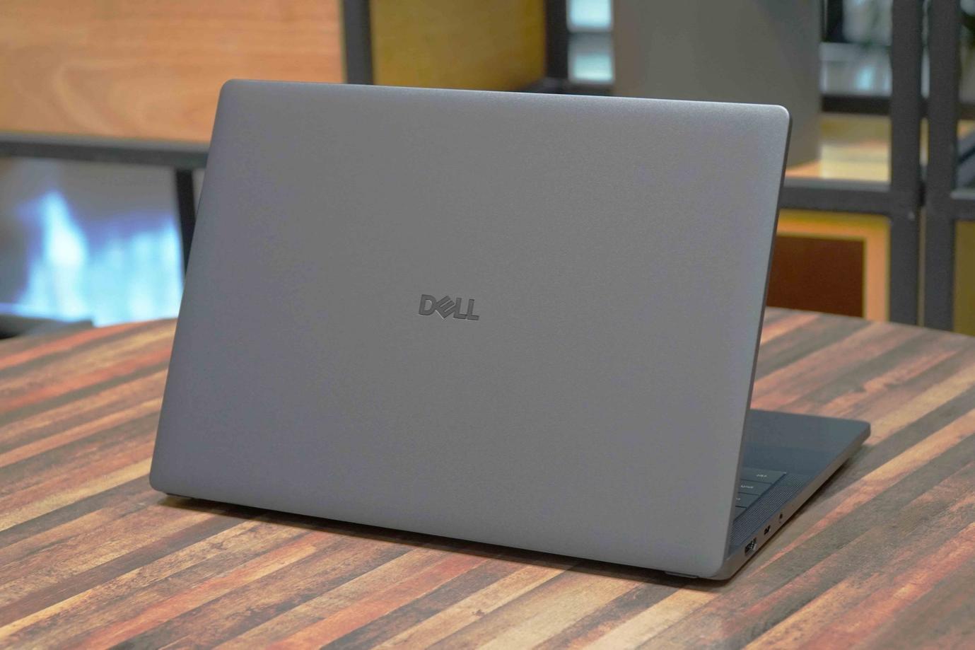 重塑高端轻薄本标杆 Dell Pro 14 Premium评测 - 知乎