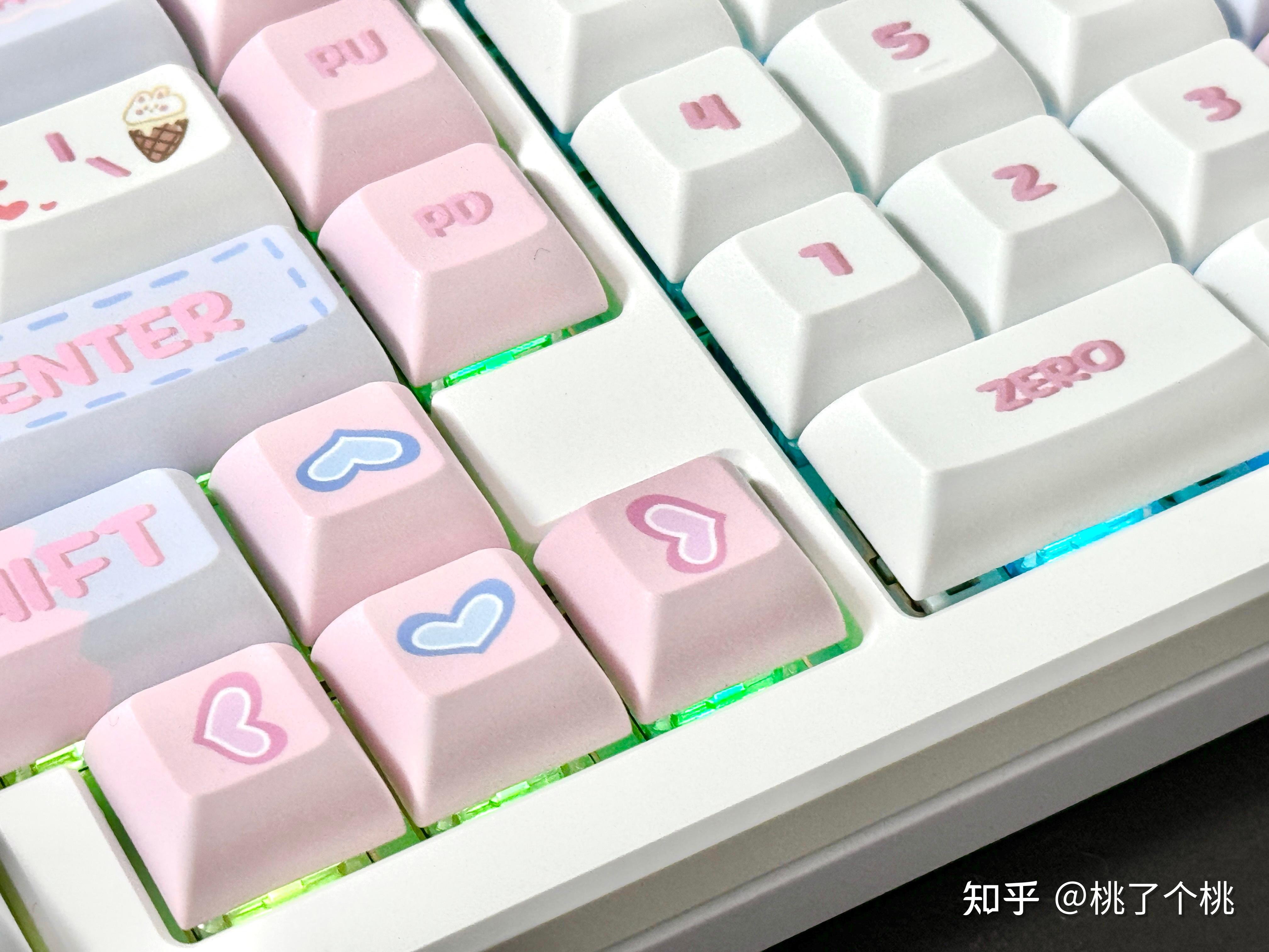 学生党首选机械键盘 | ilovebee b98三模机械键盘测评：高颜值实力派，清脆悦耳不扰民