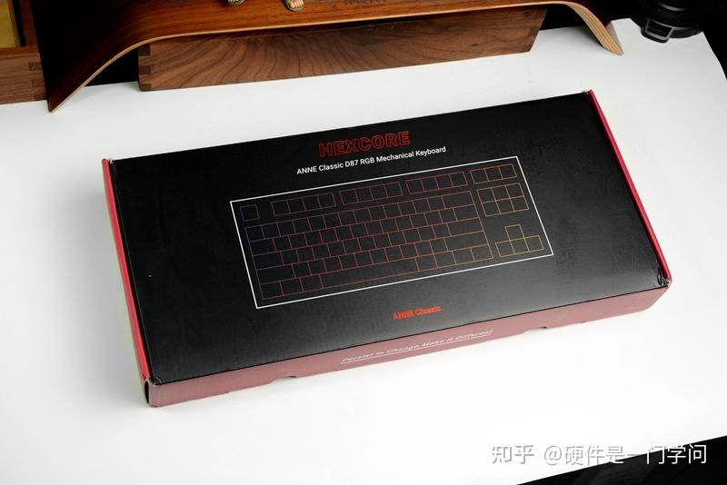 HEXCORE D87 RGB机械键盘：灯光炫酷、用料扎实 - 知乎