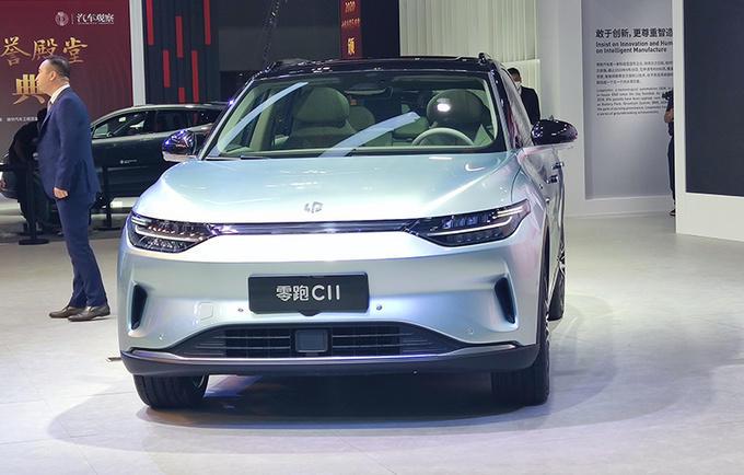 零跑汽车首款SUV预售，16-20万元，内饰三块屏幕，续航可达600km - 知乎