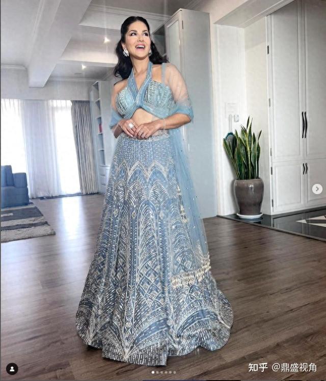 桑尼·利昂(Sunny Leone)在INS坐拥粉丝5443万的超级女艺人（多图） - 知乎