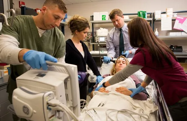 你了解 MECT（改良电痉挛疗法）吗？它很恐怖吗，真的会让人失忆吗？ - 知乎