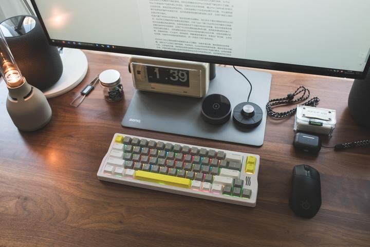 未来赛博美学，这会是客制化亲民的开始？IQUNIX Q66银迹上手详评 - 知乎