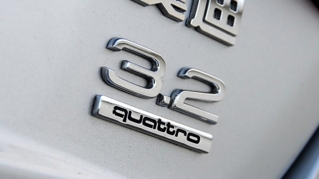 第四代奥迪A4L开了十年，二手车残值已不足8万，买么？ - 知乎