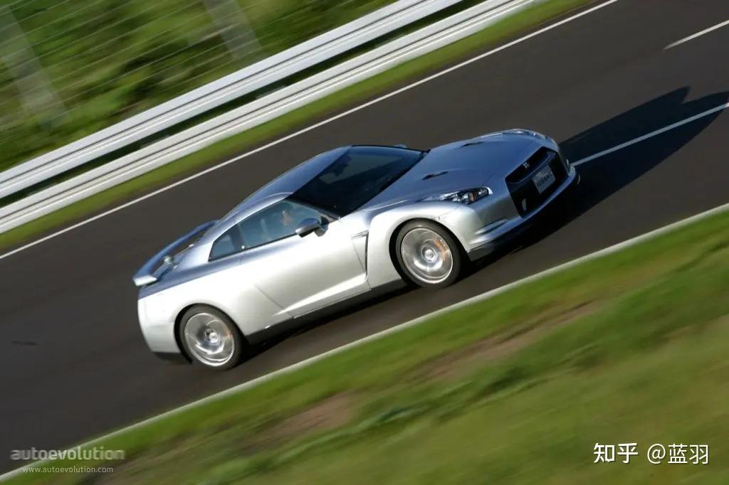 “寂静之后，野兽出笼”——日产GTR R35 - 知乎