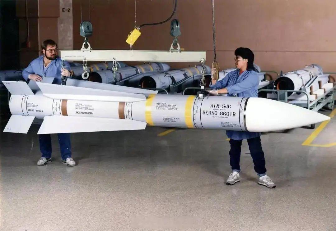 PL17射程450公里，如果速度跟PL12一样，岂不是要花4倍以上的时间飞行，其速度几何，如何解读？ - 知乎