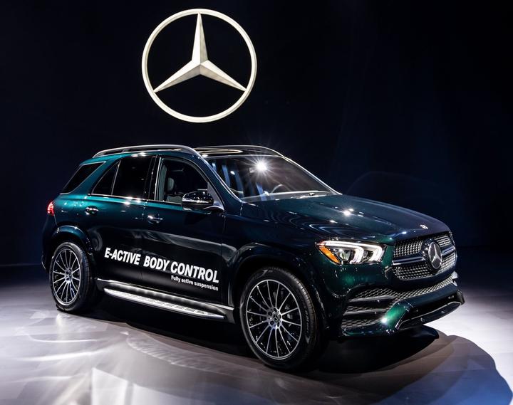 奔驰E-ABC 48V主动悬挂带你舞动起来 - 知乎