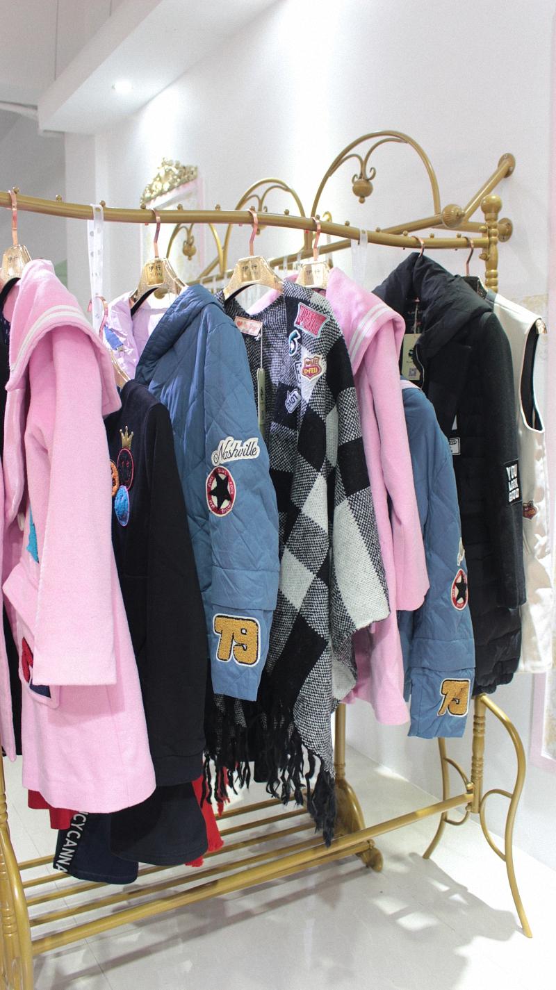 广州17高端精品女装【玩加】品牌折扣尾货专柜一手货源 - 知乎