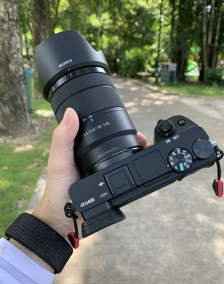 2023年双十二索尼a6400怎么样值得入手吗？索尼a6400配什么镜头？ - 知乎