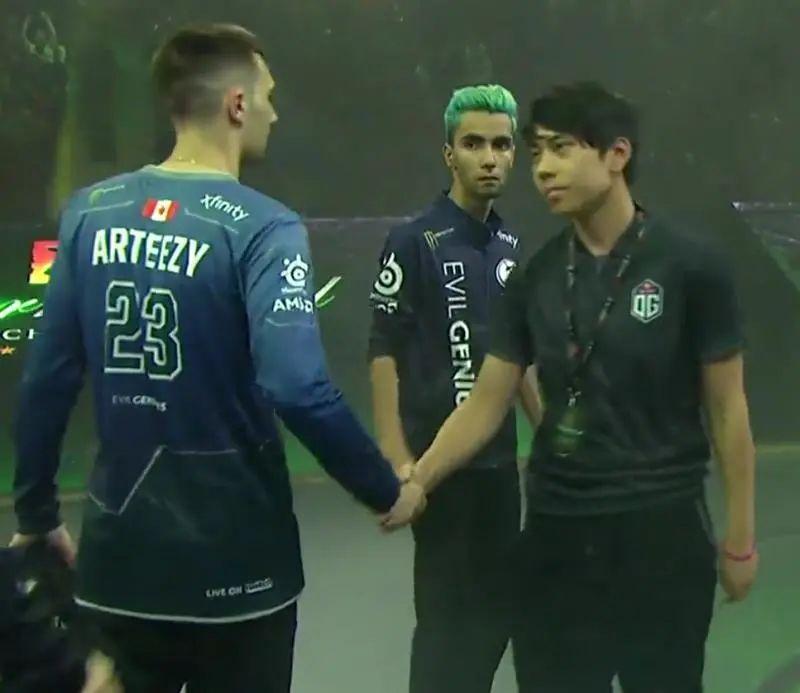 Maybe细品黑丝约旦妹；Setsu踢的pyy；Aster暴露与苏皇的交流问题 - 知乎