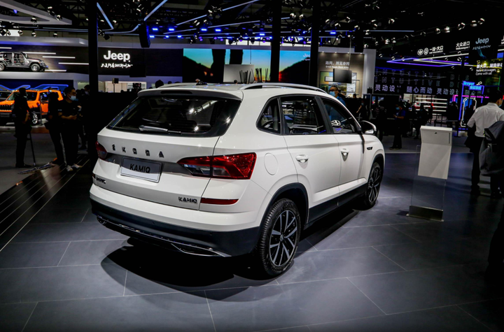 正宗合资SUV，7.98万配6AT，屏幕带互联，斯柯达柯米克让步 - 知乎