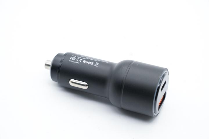 在车上也能享受大功率快充，俊凯达智能 1C1A 63W车充评测 - 知乎