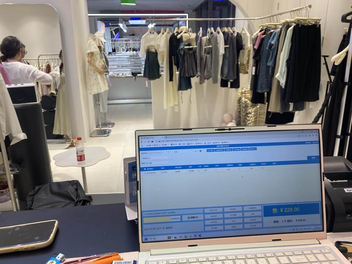 服装销售管理系统 知乎