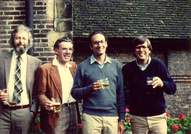 人物 | 数学优化方法中的F——Roger Fletcher - 知乎