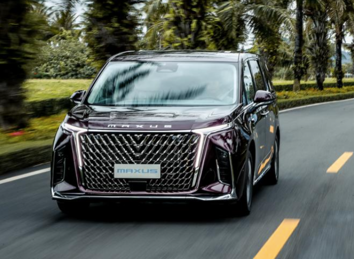 真是国产GL8？旗舰MPV大通G90，22万配2.0T+8AT、还有独立航空椅 - 知乎