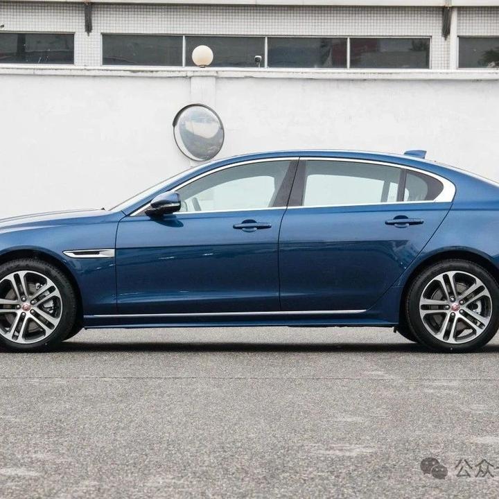 捷豹XEL卖18.98万，车长4778mm，配2.0T+8AT，比大众迈腾还便宜 - 知乎