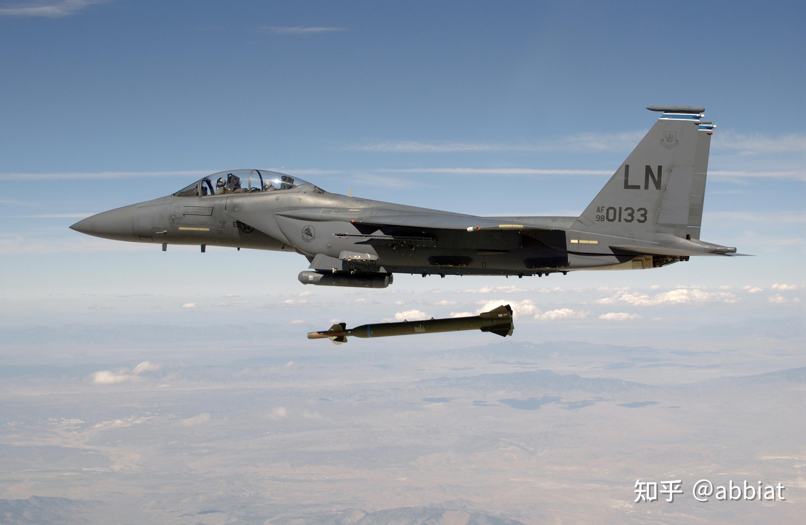 如果把MGM-134A“侏儒”导弹改成空射版本，那么能挂载在哪些现役作战飞机上？ - 知乎