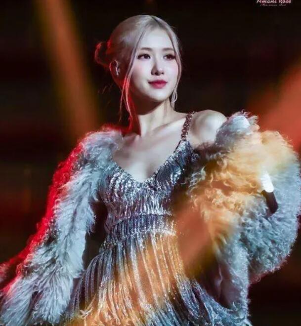 Rosé闺蜜大公开！韩剧女神、好莱坞新宠、顶流名媛，各个来头不小 - 知乎