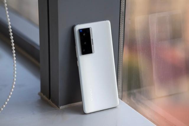 疑似vivo X80系列新机获3C认证 目前只有两款机型支持80W有线闪充 - 知乎