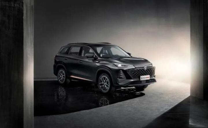 第二代CS75PLUS上市 12.49万起 亮点不光是全系8AT - 知乎