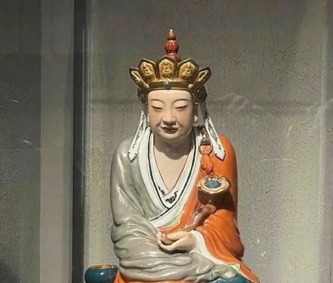 盘点那些文物中的 显眼包” 知乎