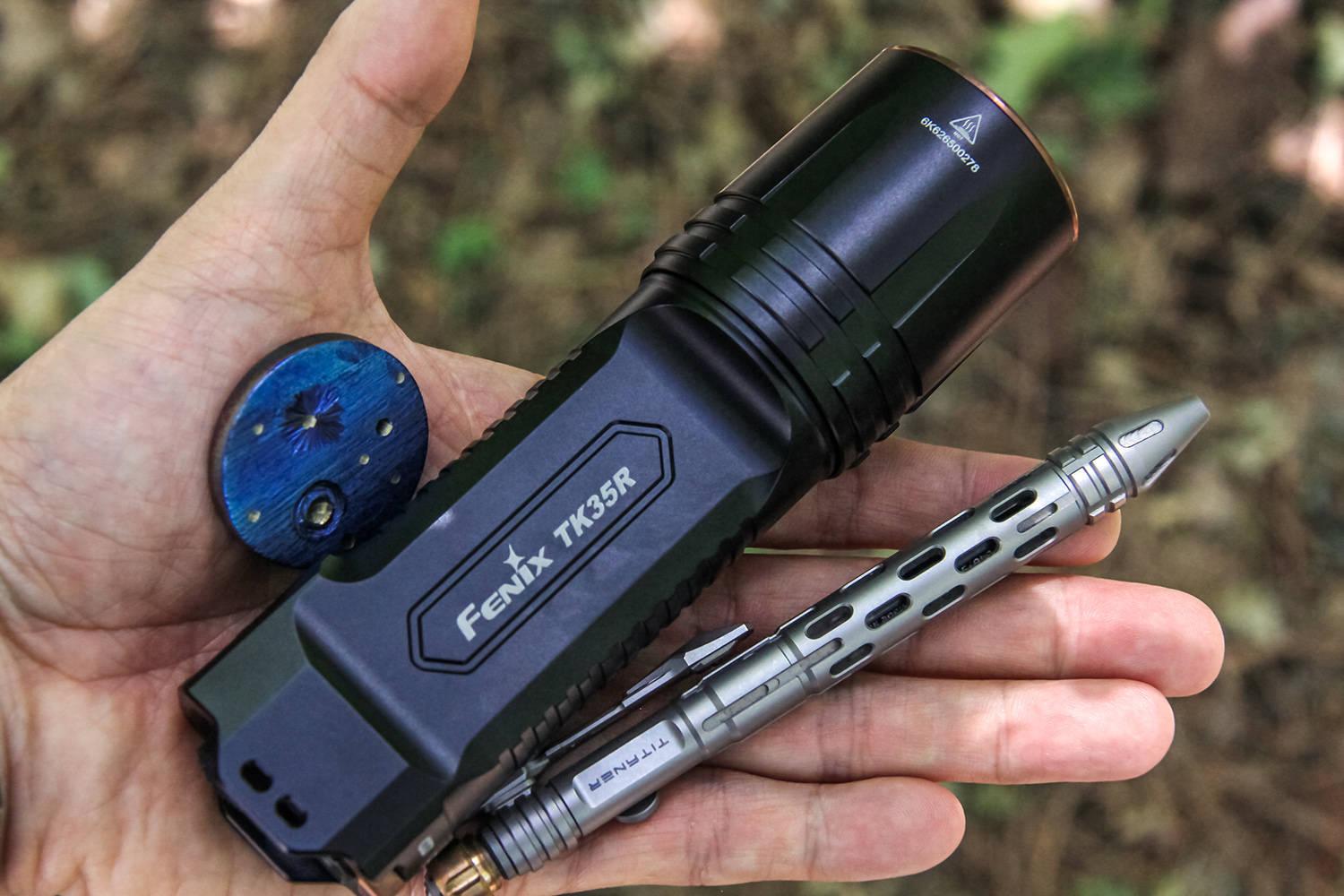 更全面的战术手电，圆方你怎么看？FENIX TK35R - 知乎