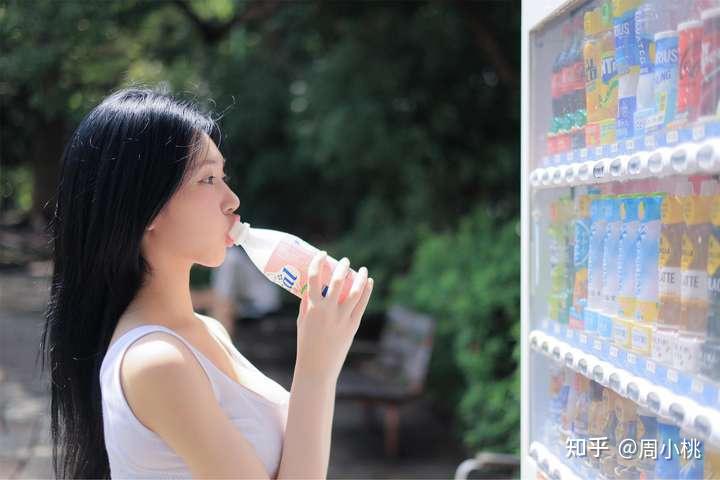 YeonWoo李妍雨写真合集【37套-111G】 - 知乎