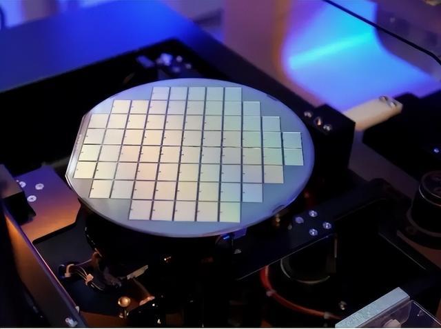 Wafer Chuck在半导体设备中的应用 - 知乎