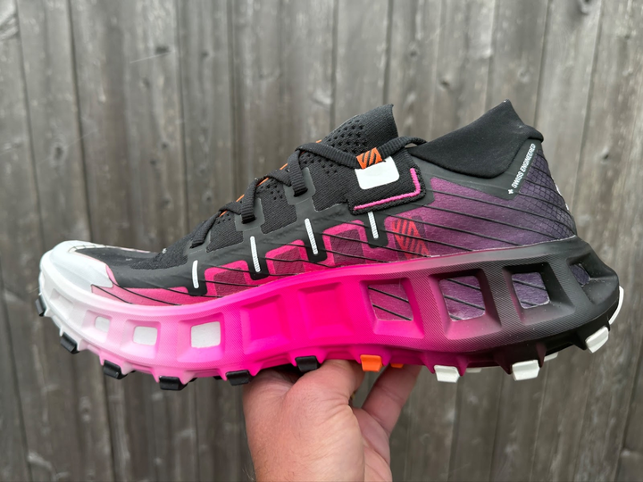 X-Bionic 推出「创新无缝」，ISPO 赞誉过！终于一饱眼福了！ - 知乎