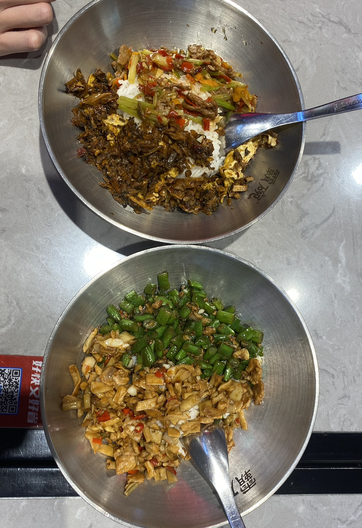 《AutoGCL: automated graph contrastive learning via learnable view generators》论文阅读 - 知乎