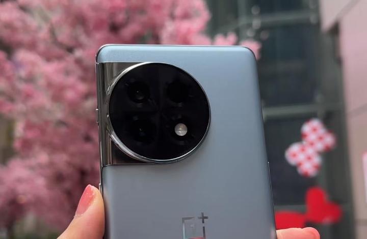 一加ace2和iqooneo7竞速版对比，哪个好？ - 知乎