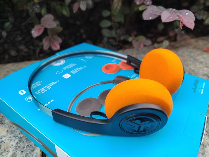 JLab Rewind 2头戴式耳机有些特别，复古时尚，穿搭别有一番韵味，关键音质还不错！ - 知乎