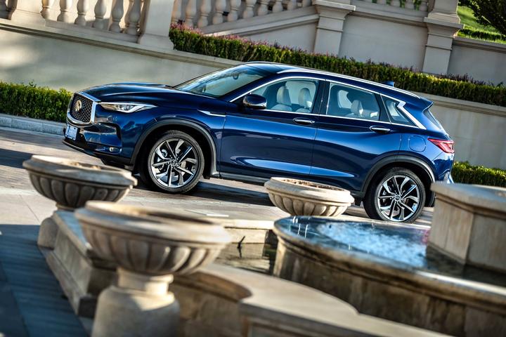 预算35万选豪华中型SUV，除了奥迪Q5L，还可以看这两款 - 知乎